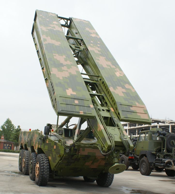 Wheel Type Striking Bridge / Emergency Bridge / Amphibious Bridge LD-25 ...