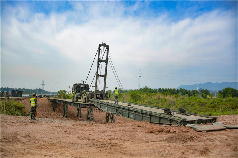 Tracked Load 60t Mechanized Bridge Temporary Modular Bridge