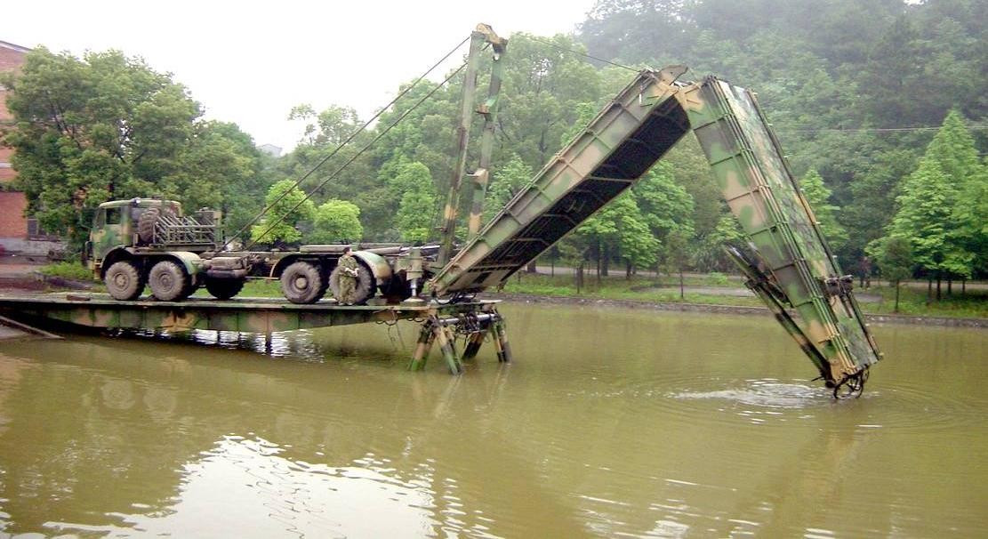 15m Span Heavy Mechanized Bridge With Advanced Engine, Gearbox For Dry ...